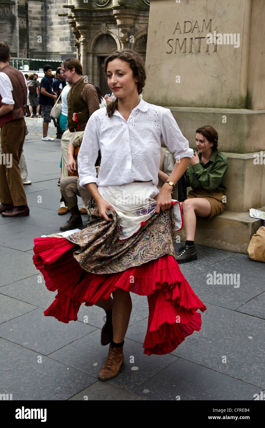 Eastern European dance group performing in the Royal Mile, Edinburgh ...