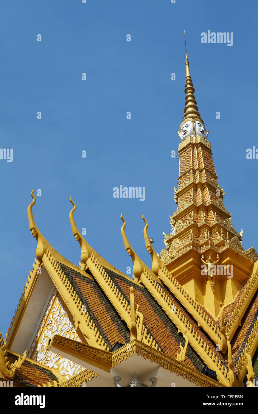 Royal palace roof hi-res stock photography and images - Alamy