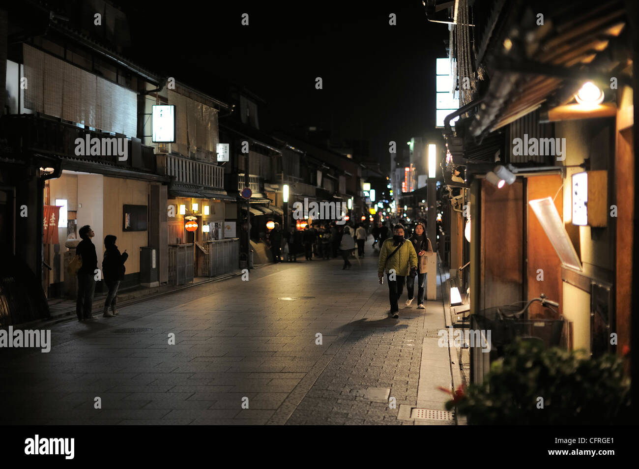 Gion`s Hanami-Koji in the evening, Kyoto, Japan Stock Photo - Alamy