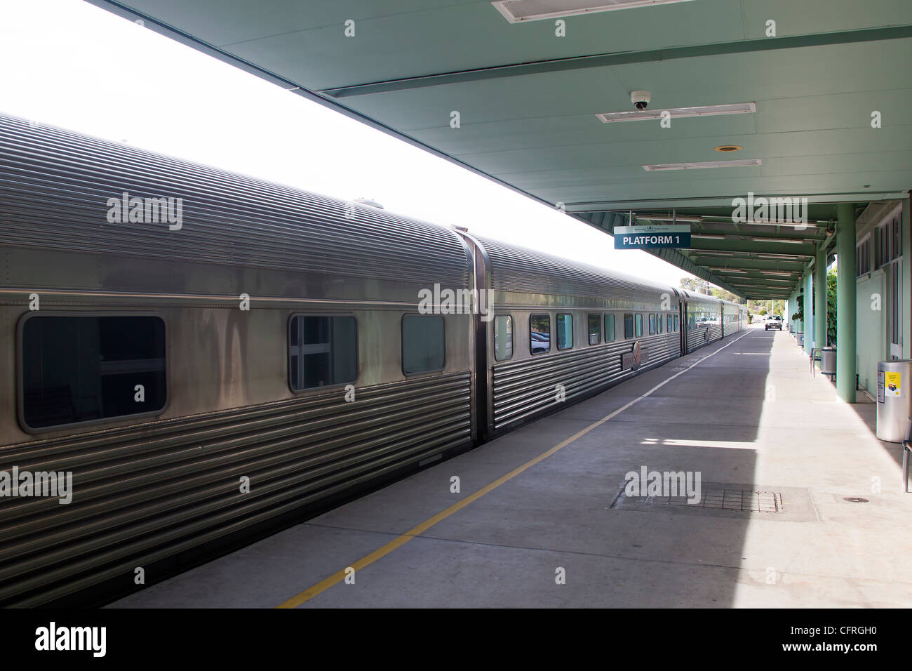 Adelaide railway station hi-res stock photography and images - Alamy