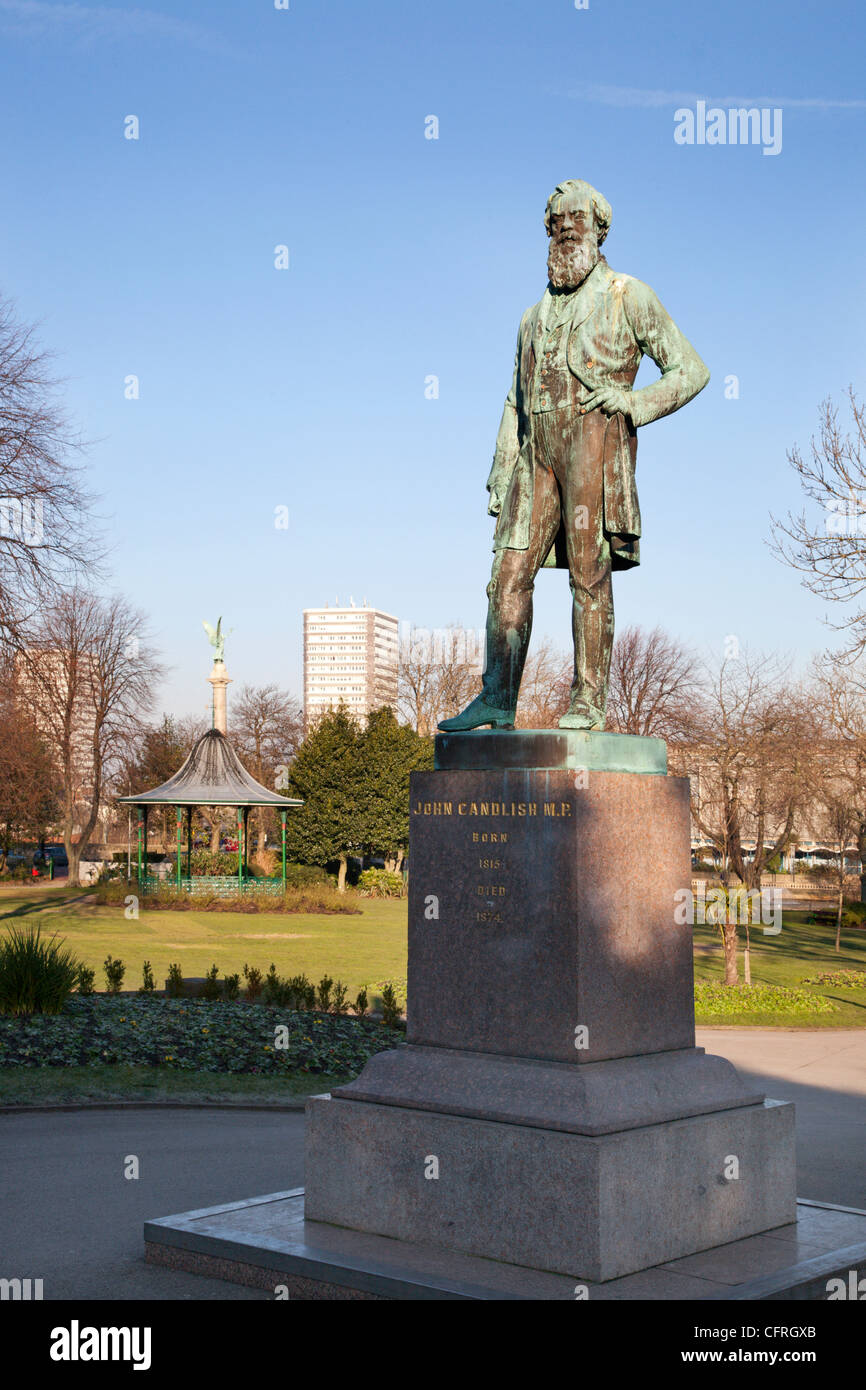 Statue of john candlish hi-res stock photography and images - Alamy