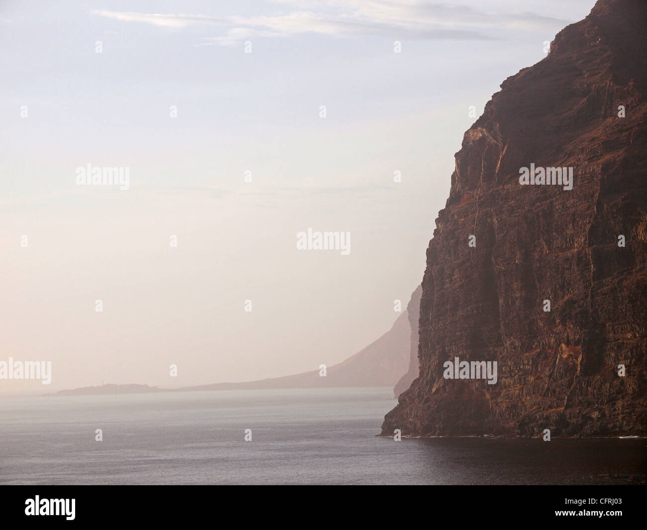 Cliffs high tall steep sea hi-res stock photography and images - Alamy