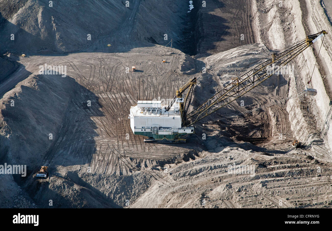 Coal Mine in Wyoming's Powder River Basin Stock Photo - Alamy Coal Mine in Wyoming's Powder River Basin Stock Photo - Alamy