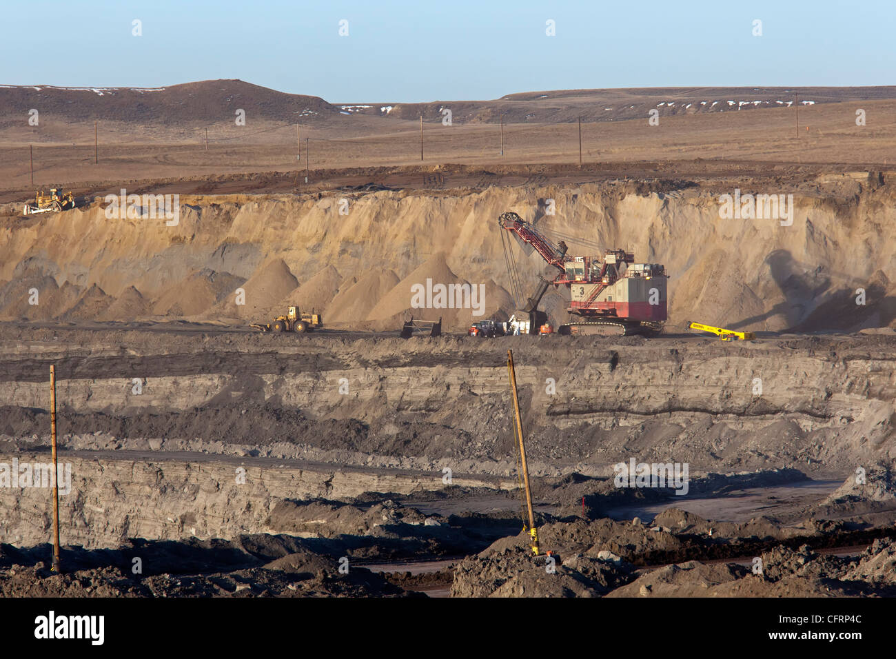 Coal Mine in Wyoming's Powder River Basin Stock Photo - Alamy Coal Mine in Wyoming's Powder River Basin Stock Photo - Alamy