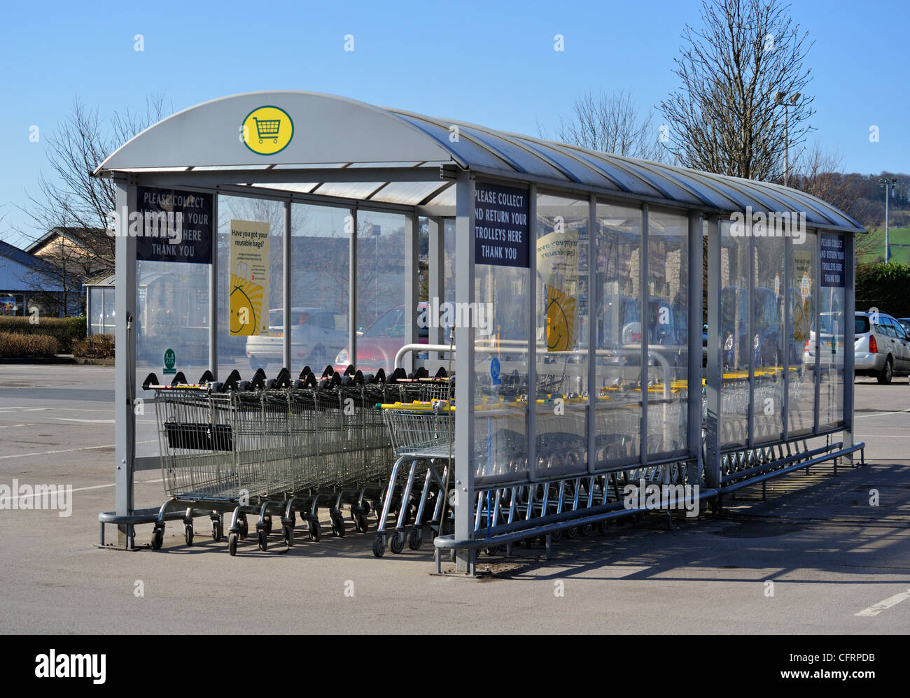 Shopping Trolleys Bay Morrisons Supermarket Starbeck Store, 43% OFF