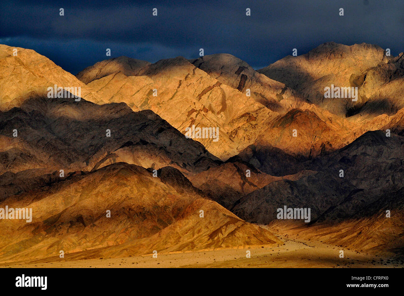 The mountains of Moab on the Arabah Valley Stock Photo - Alamy