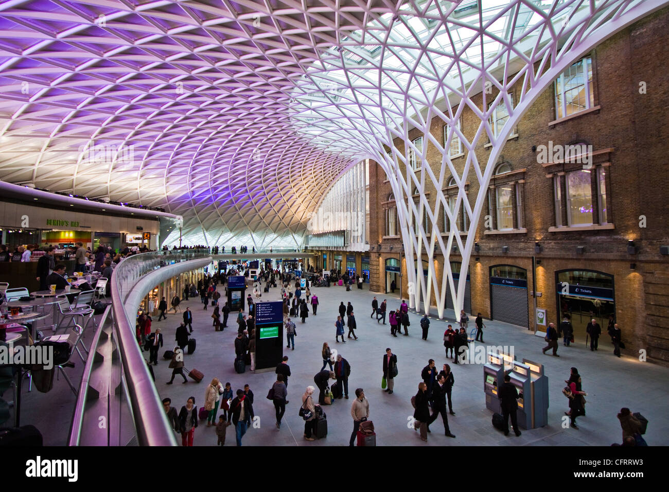 King's Cross station Stock Photo - Alamy