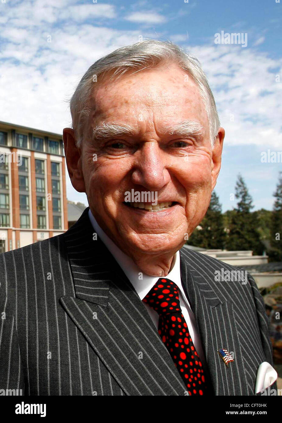 David H. Murdock, owner of Castle & Cooke Inc. and Dole Food Co. Inc ...