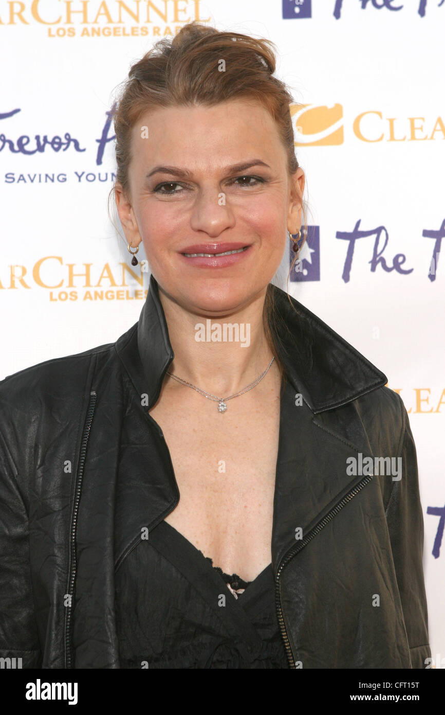 Dec 03, 2006; Los Angeles, CA, USA; Actress SANDRA BERNHARD arrives for ...