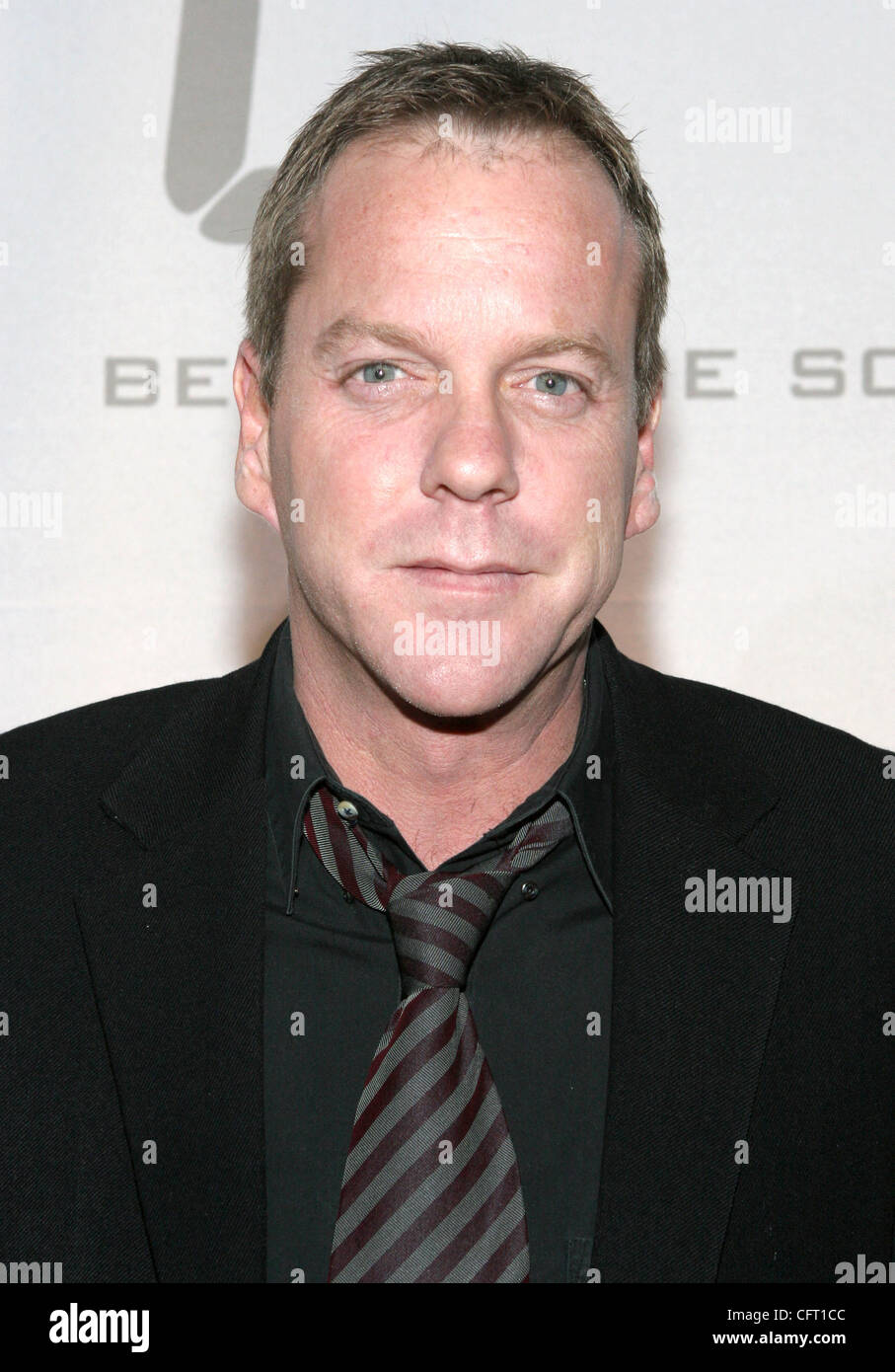 Dec 04, 2006; Hollywood, CA, USA; Actor KIEFER SUTHERLAND arrives at ...