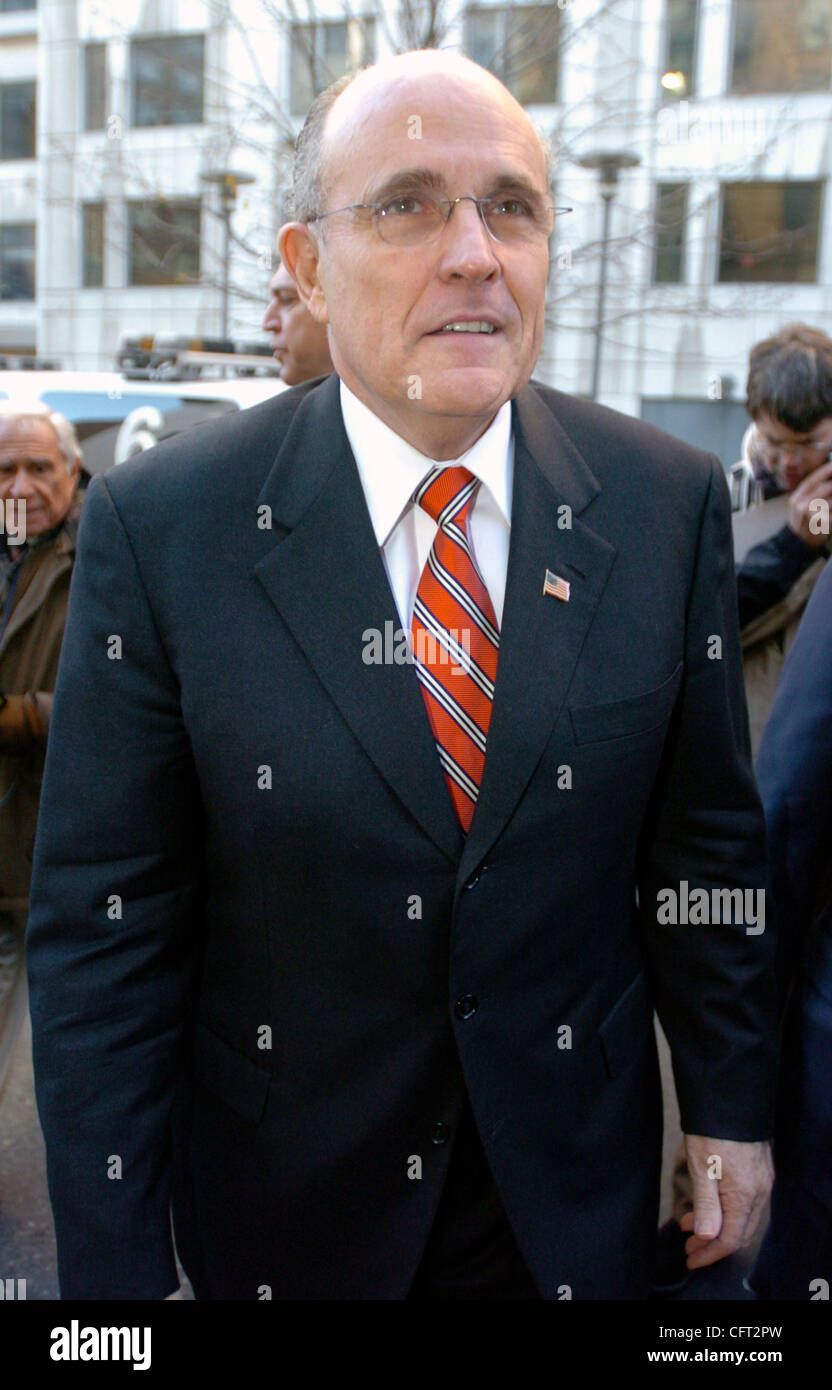 Former New York City Mayor Rudolph Giuliani arrives to the Ladder 3 ...