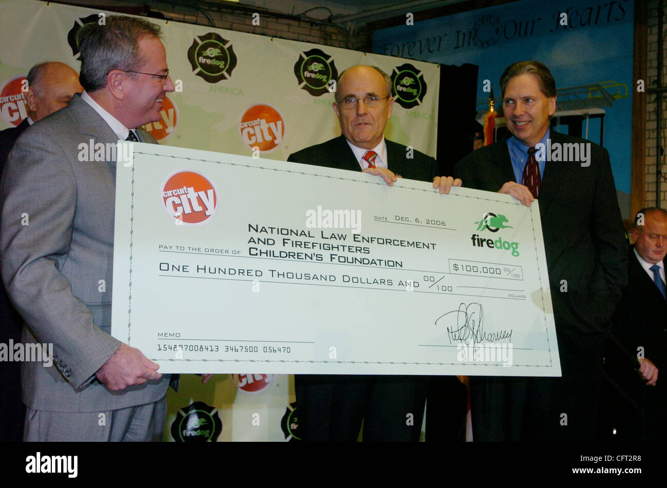 Philip schoonover chairman president ceo hi-res stock photography and ...