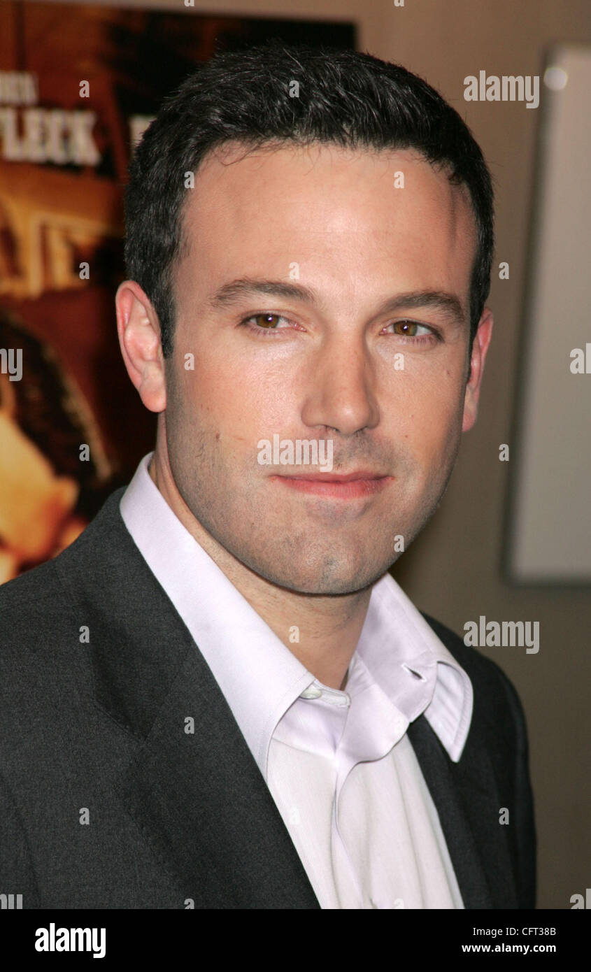Dec 06, 2006; New York, NY, USA; Actor BEN AFFLECK poses for photos ...