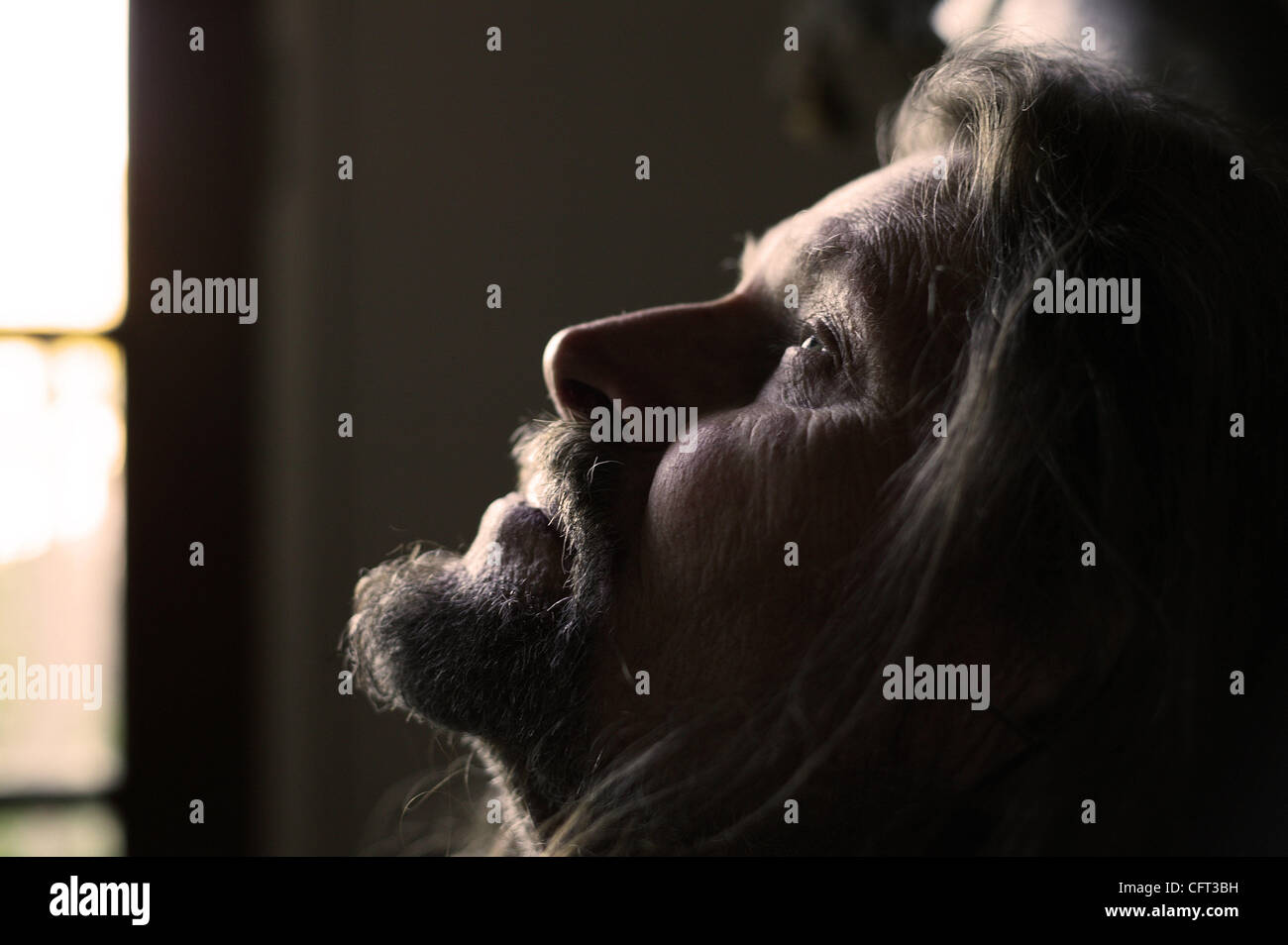 American actor BRUCE GLOVER, father of actor CRISPIN GLOVER at his home ...