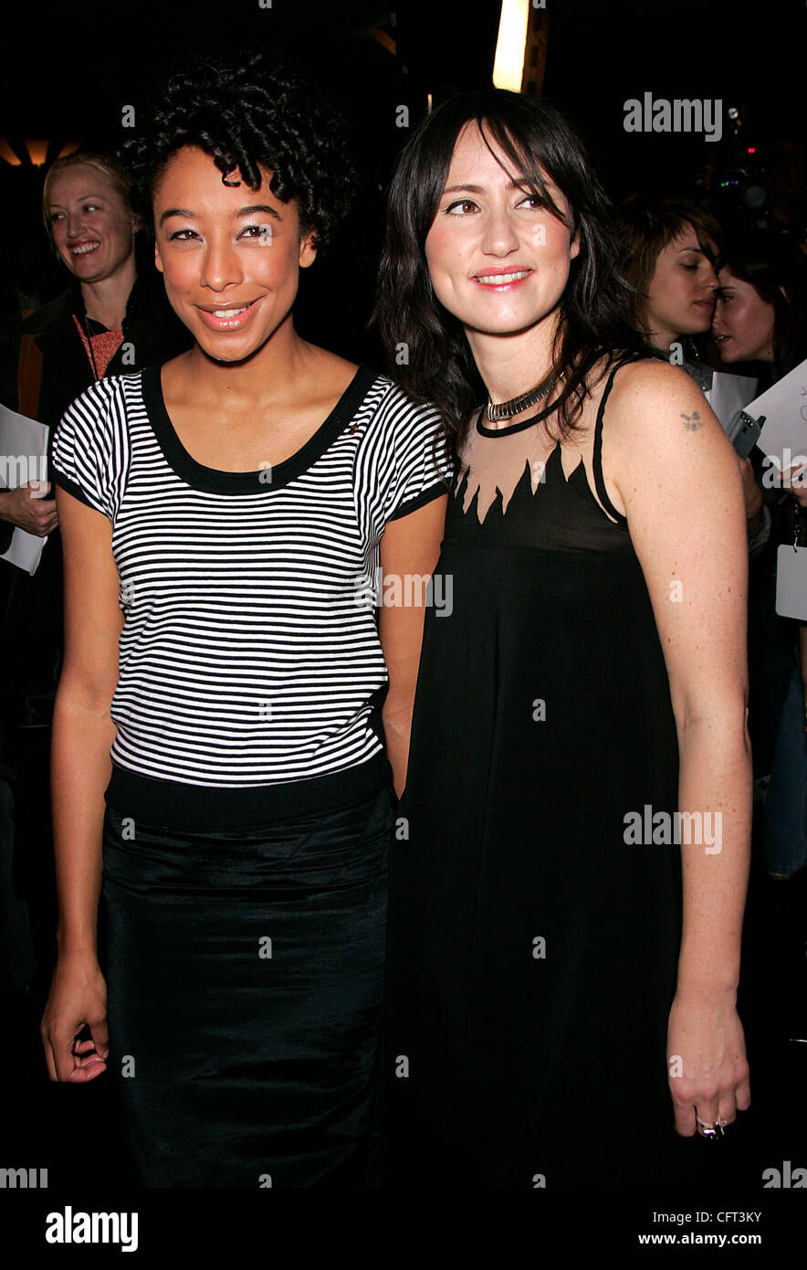 Corinne bailey rae 2006 hi-res stock photography and images - Alamy