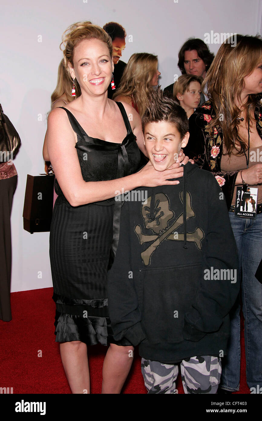 Virginia madsen and son jack hi-res stock photography and images - Alamy