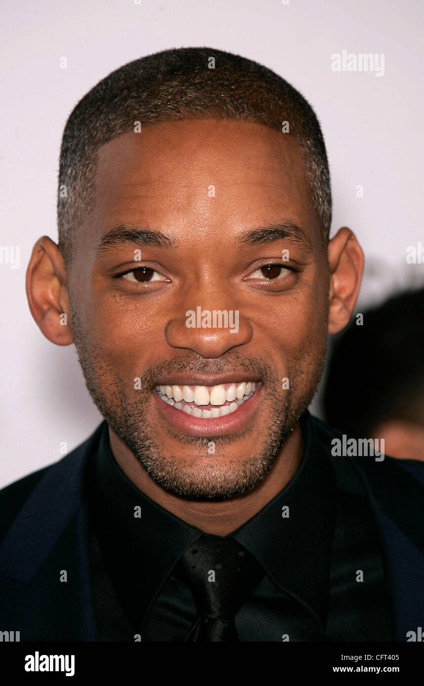 Pursuit of happyness will smith hi-res stock photography and images - Alamy