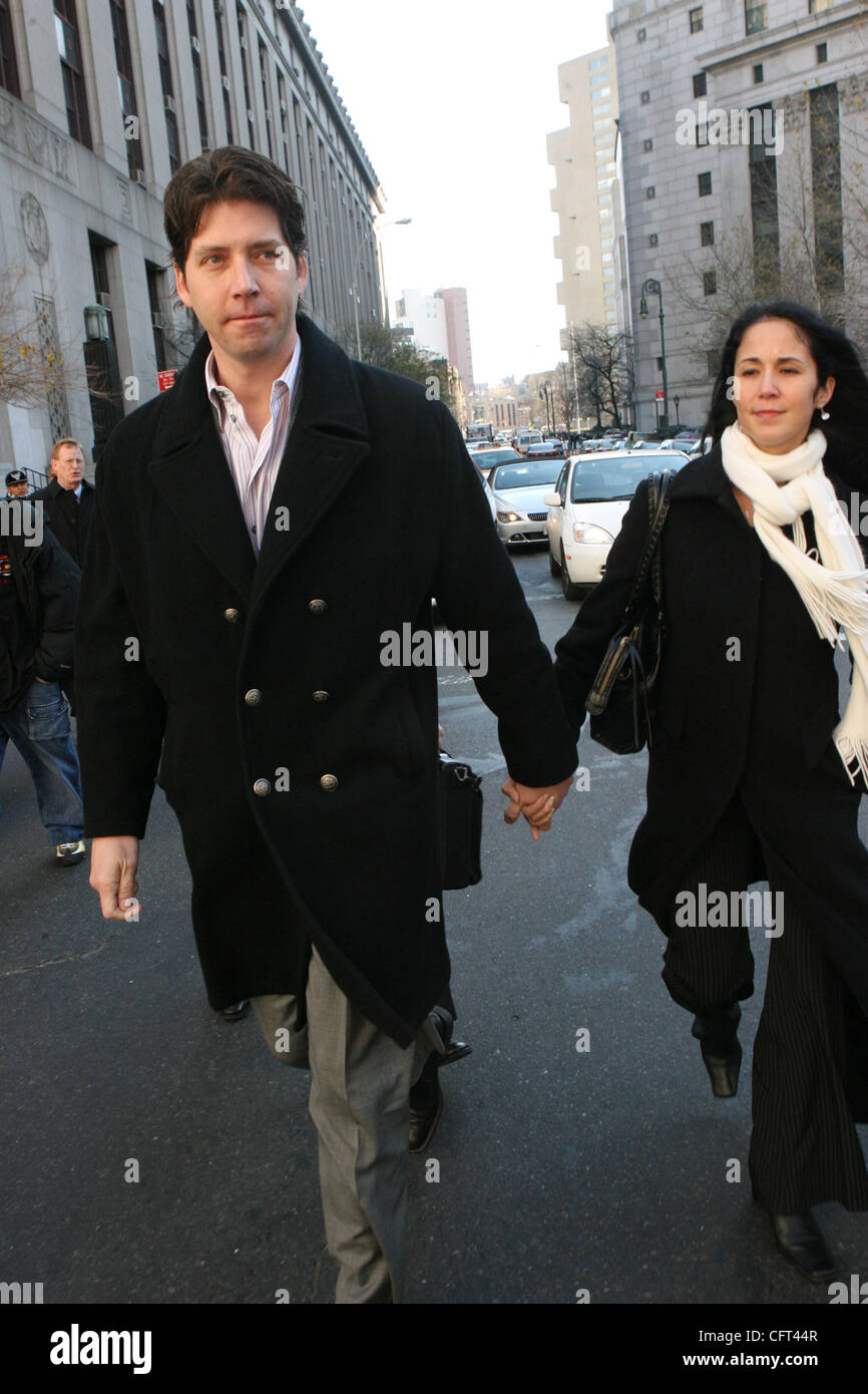 Broadway actor James Barbour leaving Manhattan Criminal court Dec. 6 ...