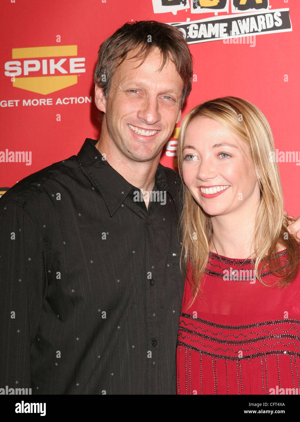 Tony hawk and wife hi-res stock photography and images - Alamy