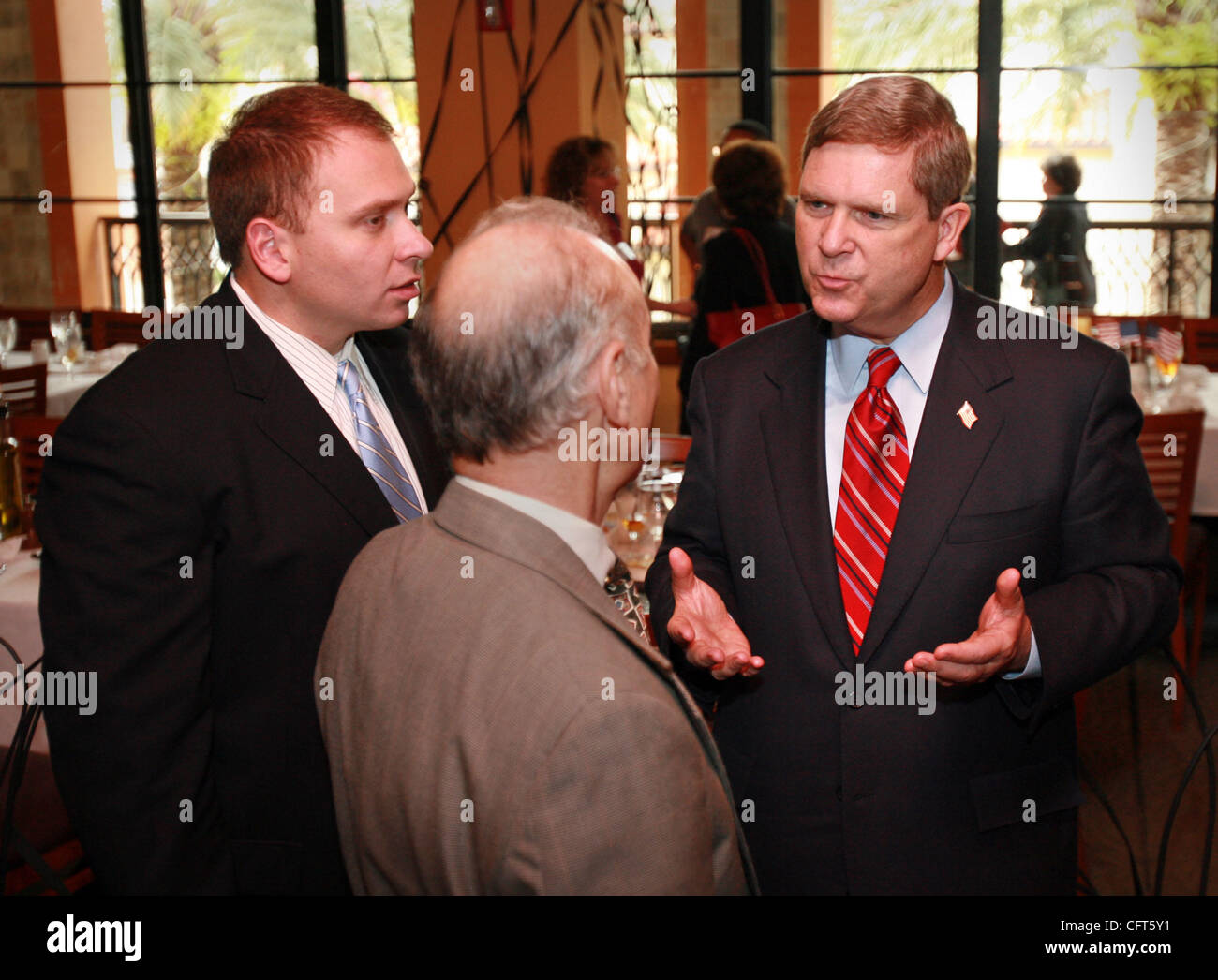 121106 met vilsack Staff photo by Richard Graulich/The Palm Beach Post ...