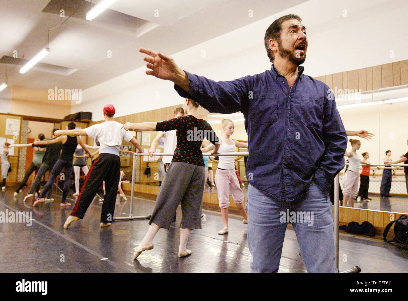 Oakland Ballet founder Ronn Guidi, right, leads his dancers through a ...