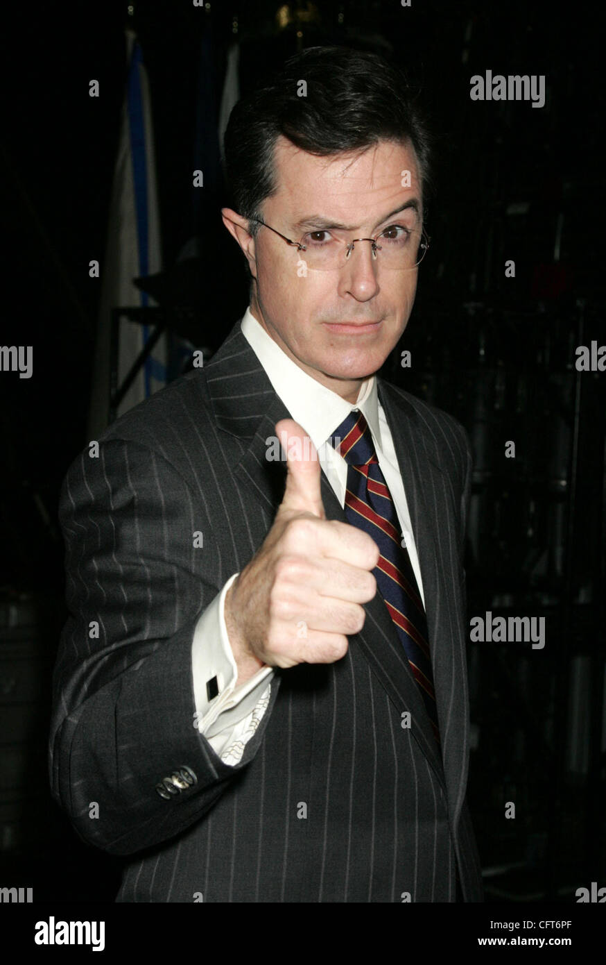 Dec 12, 2006; New York, NY, USA; STEVEN COLBERT poses backstage for ...