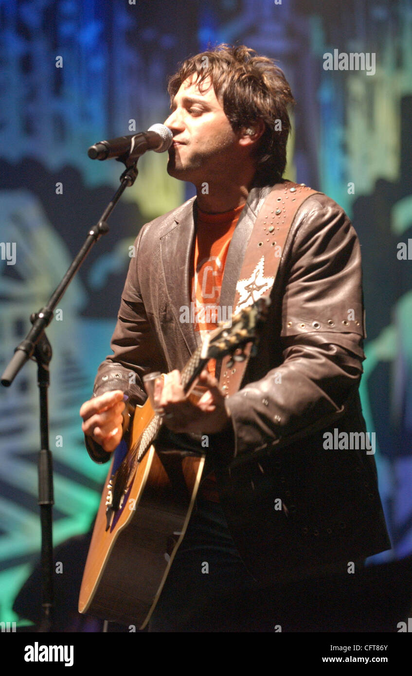Steve azar hi-res stock photography and images - Alamy