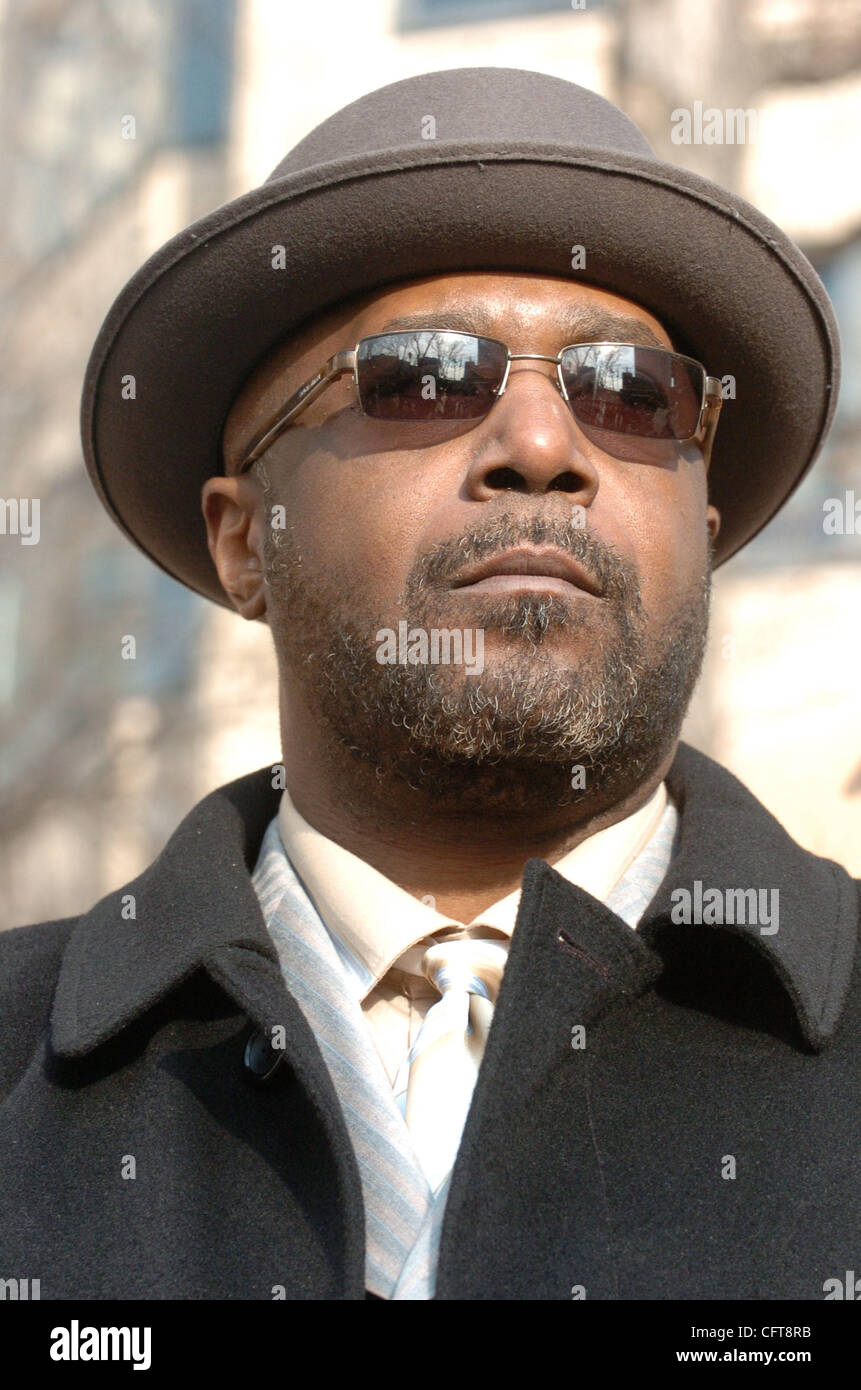 Sean bell shooting hi-res stock photography and images - Alamy