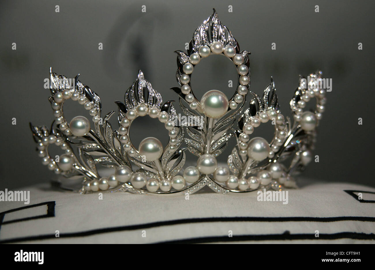 Elizabeth conner hi-res stock photography and images - Alamy