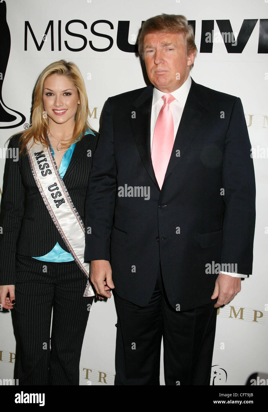 Dec 19, 2006 - New York, NY, USA - DONALD TRUMP and TARA ELIZABETH ...