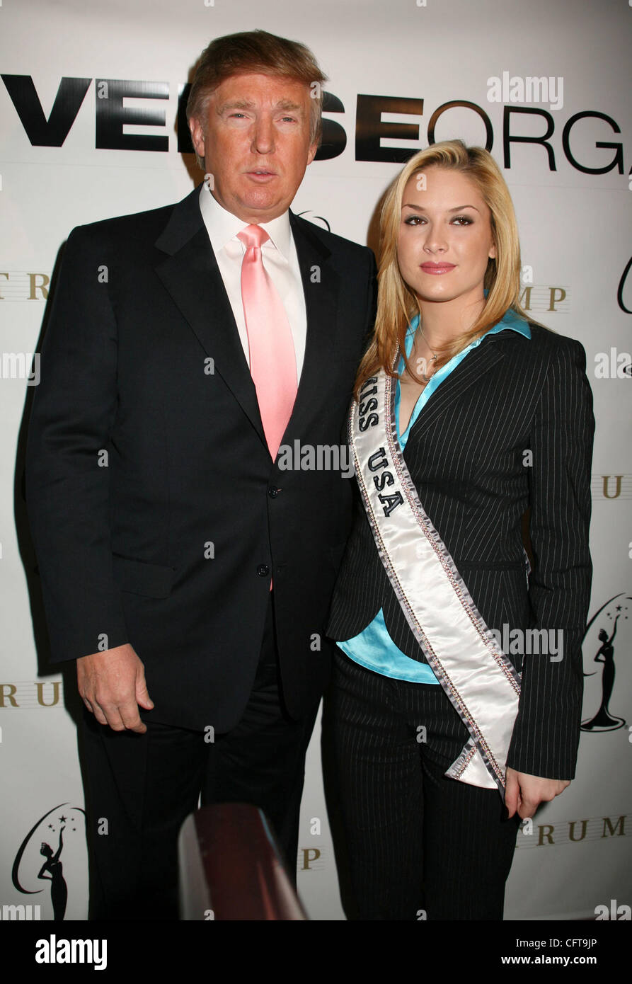 Dec 19, 2006 - New York, NY, USA - DONALD TRUMP and TARA ELIZABETH ...