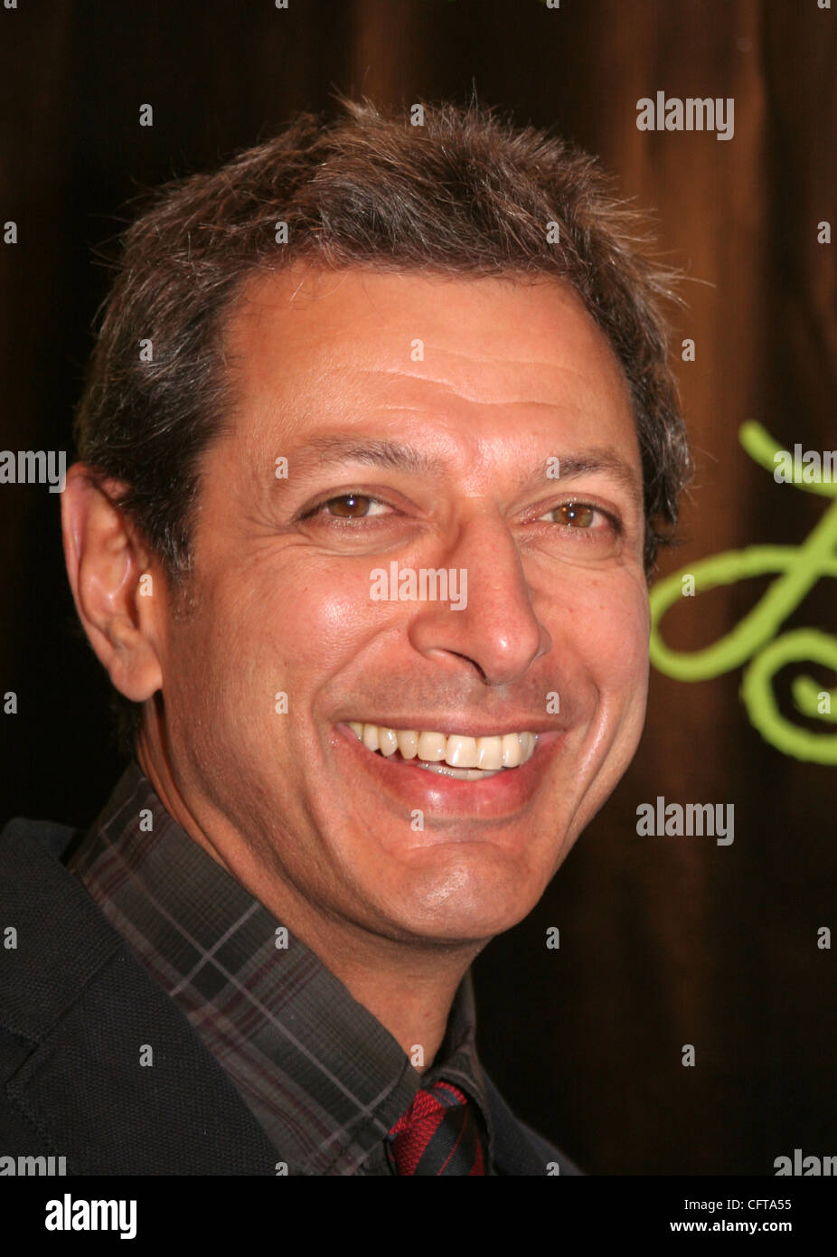 Dec 21, 2006; Los Angeles, CA, USA; Actor JEFF GOLDBLUM arriving at ...