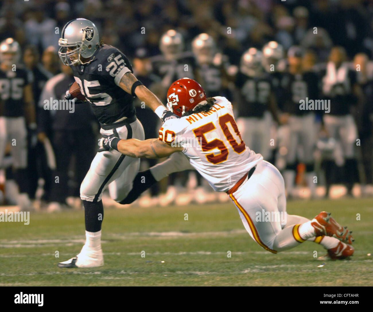 Kawika mitchell hi-res stock photography and images - Alamy