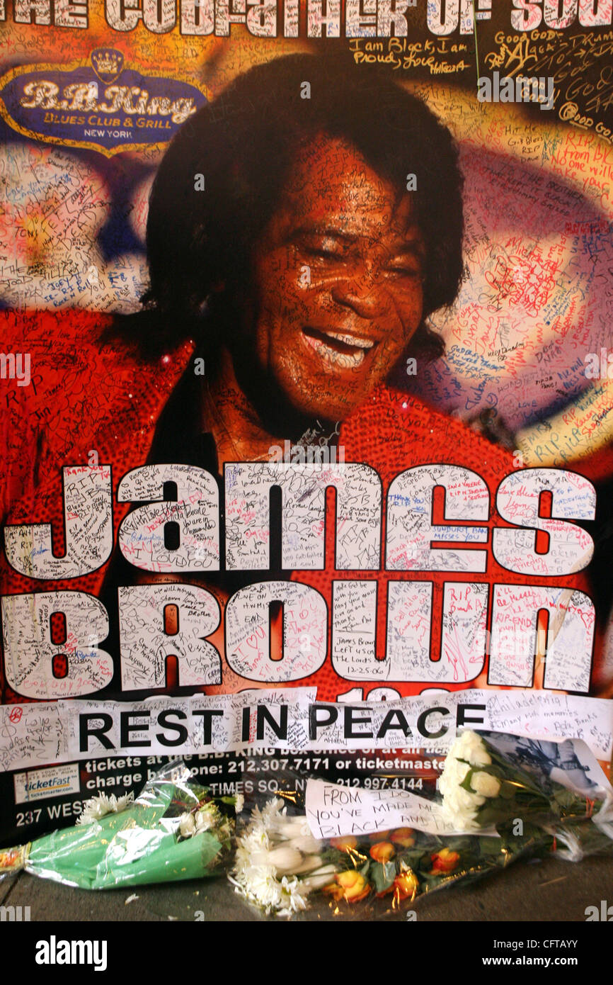 James brown singer poster hi-res stock photography and images - Alamy