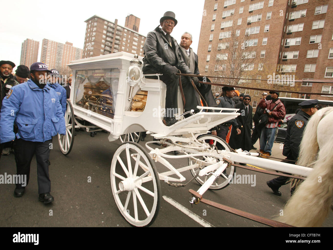 Dec 28, 2006; New York, NY, USA; A view of the Horse-Drawn Carriage ...