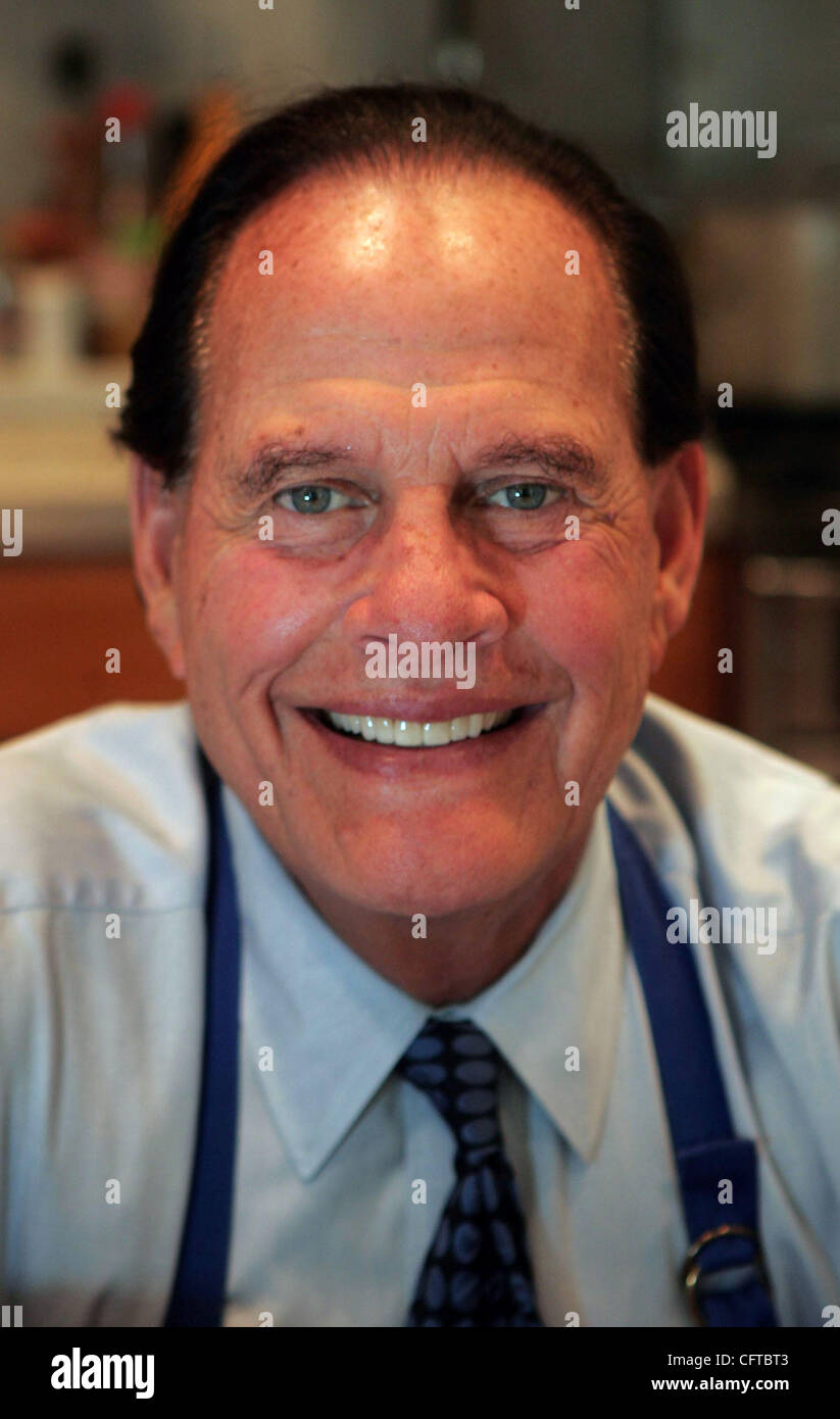 Ron Popiel, inventor and infomercial marketer, poses at his kitchen in ...