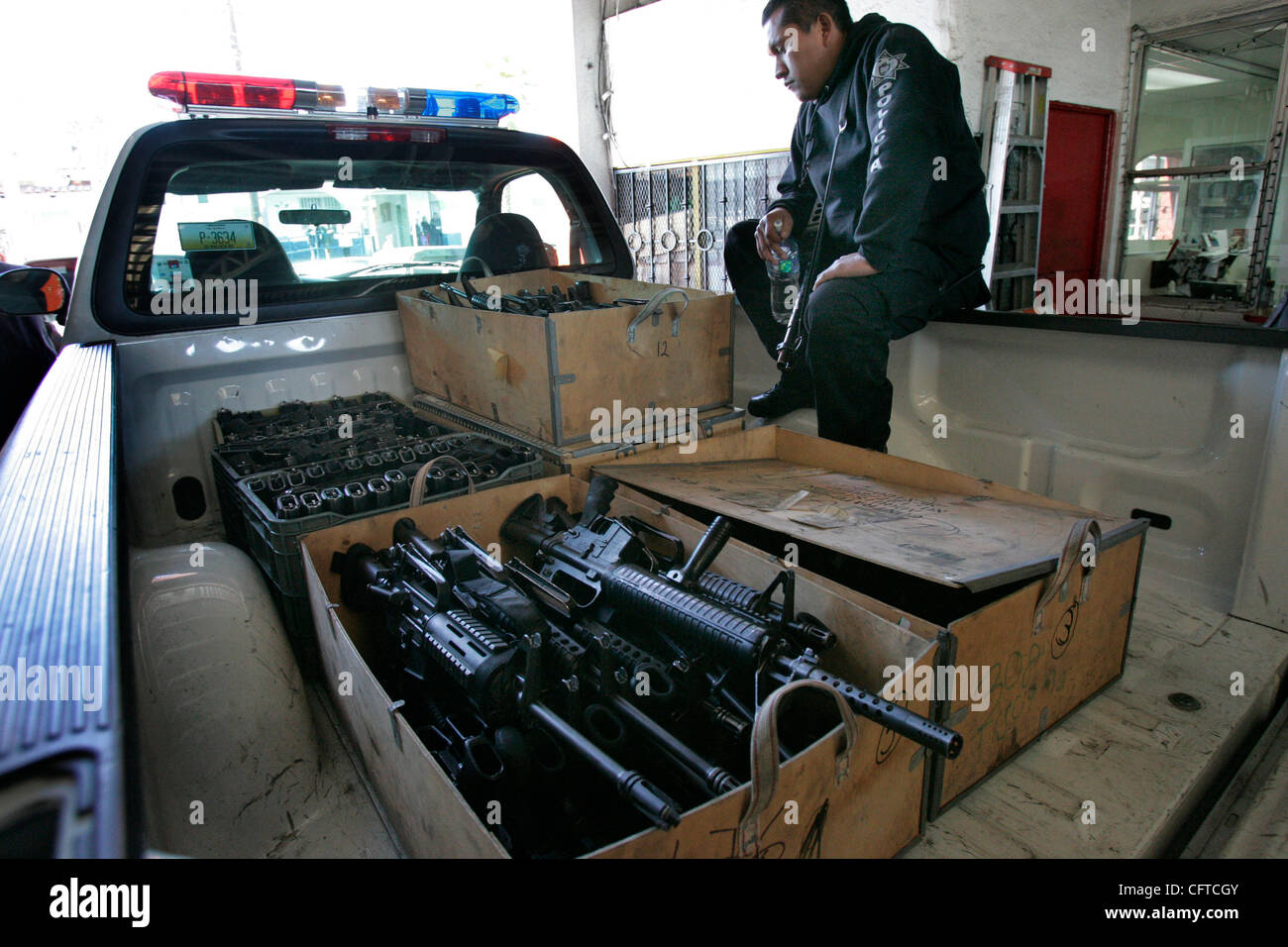 Corrupt officers hi-res stock photography and images - Alamy