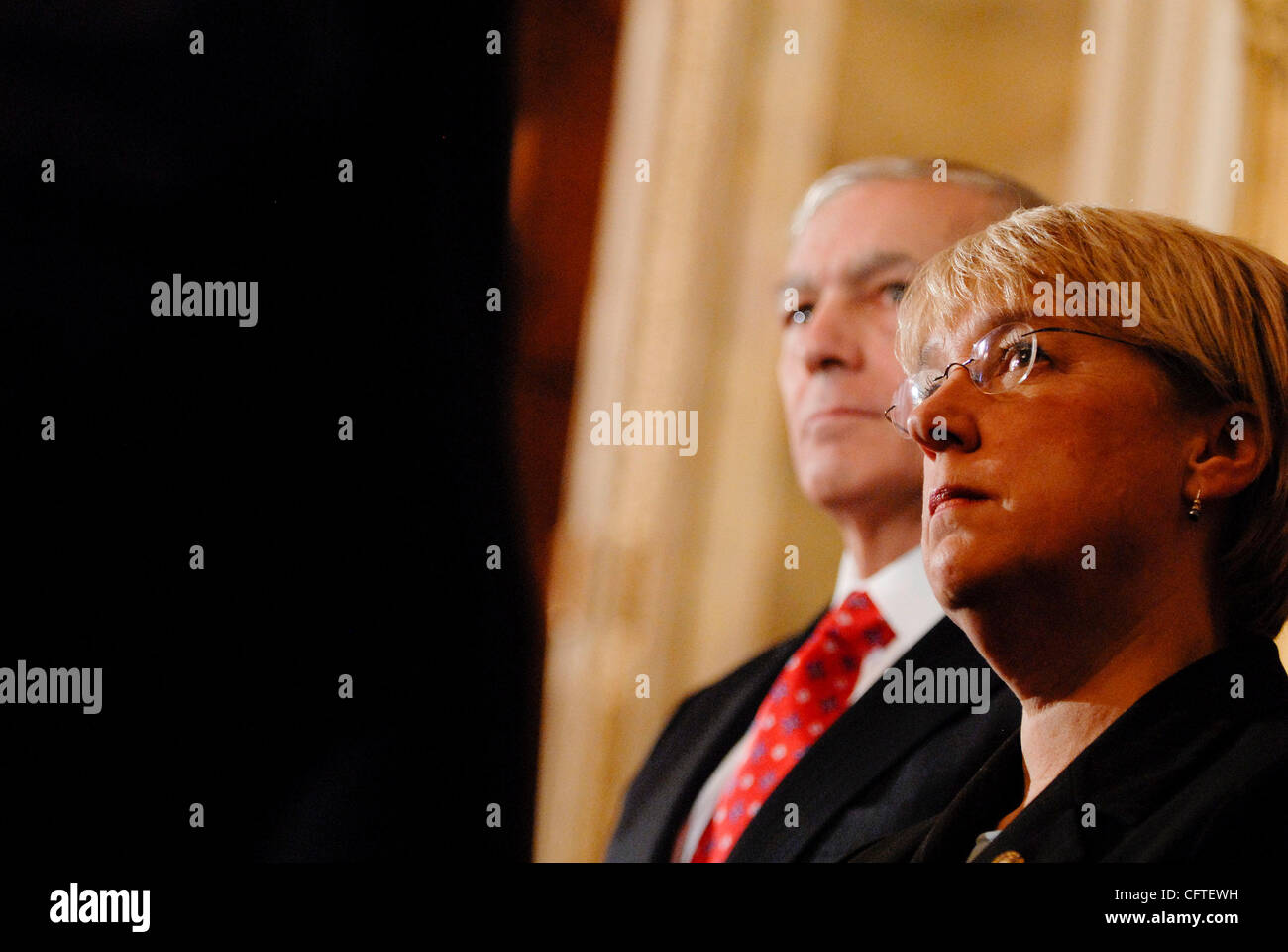 Retired general wesley clark hi-res stock photography and images - Alamy