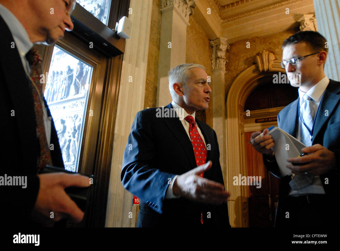 Jan 10, 2007 - Washington, DC, USA - Retired General WESLEY CLARK talks ...