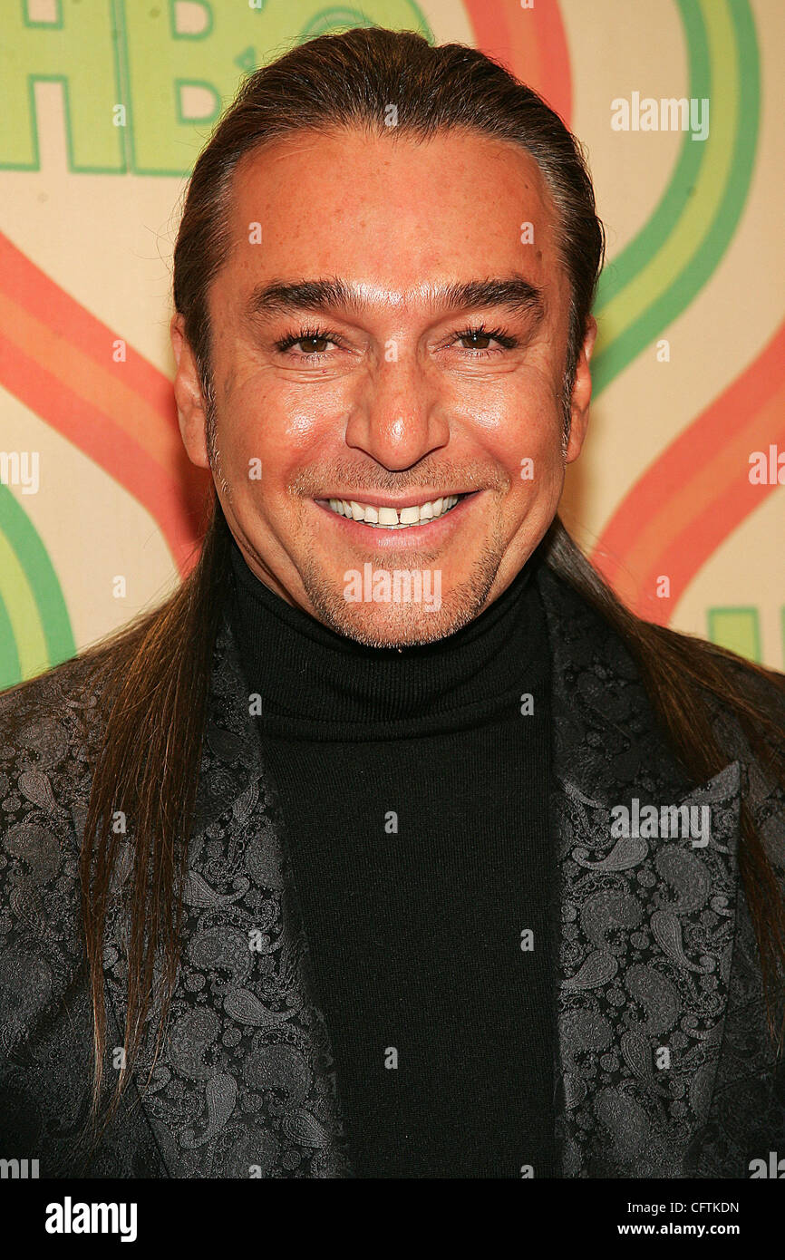 Nick Chavez High Resolution Stock Photography and Images - Alamy