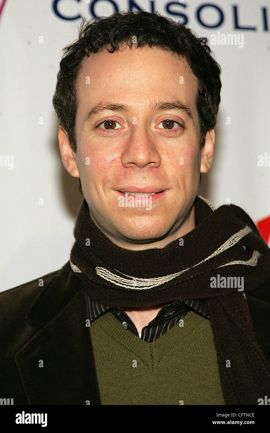 Kevin sussman hi-res stock photography and images - Alamy