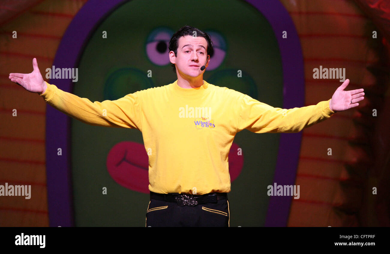 Sam moran of the wiggles hi-res stock photography and images - Alamy