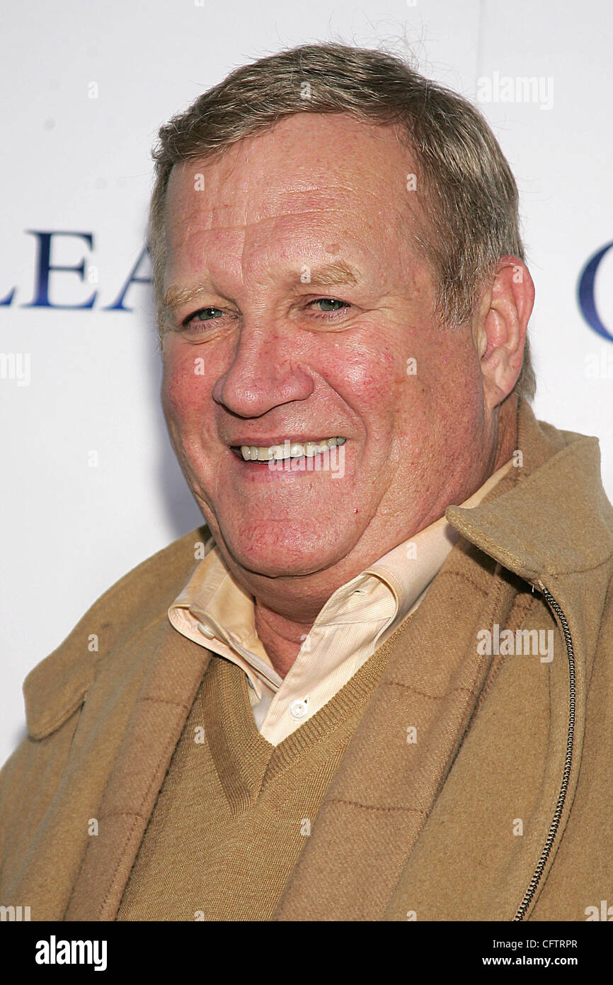 Ken howard actor hi-res stock photography and images - Alamy