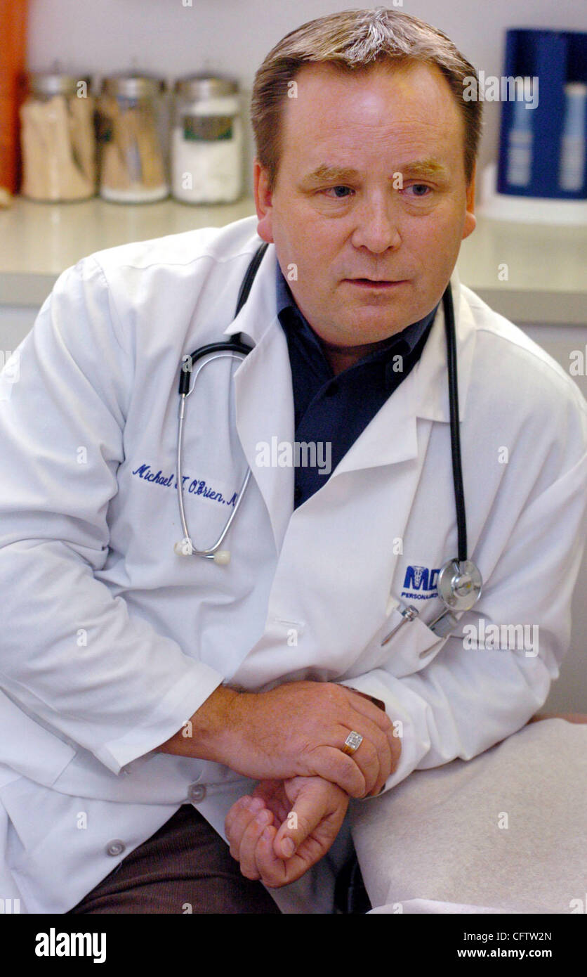 Concierge medicine hi-res stock photography and images - Alamy