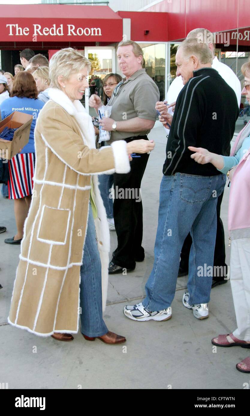 Jan. 25, 2007 - Hollywood, California, U.S. - K51485EG.DR LAURA ...