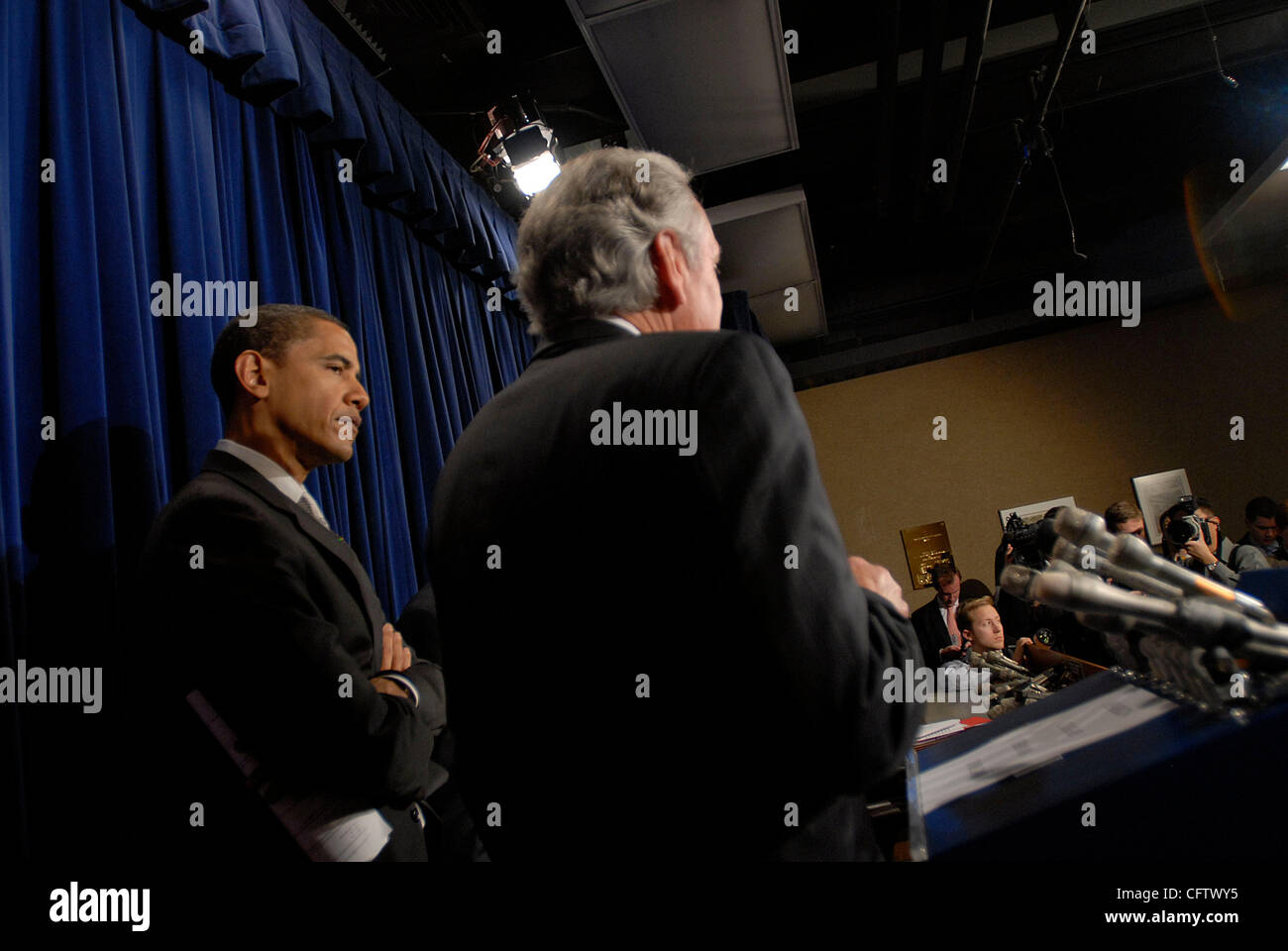 Tom harkin and barack obama hi-res stock photography and images - Alamy