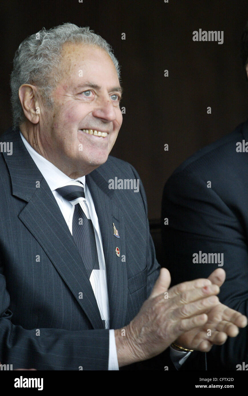 NYPA Trustee Leonard Spano. New York Power Authority marks a mejor ...