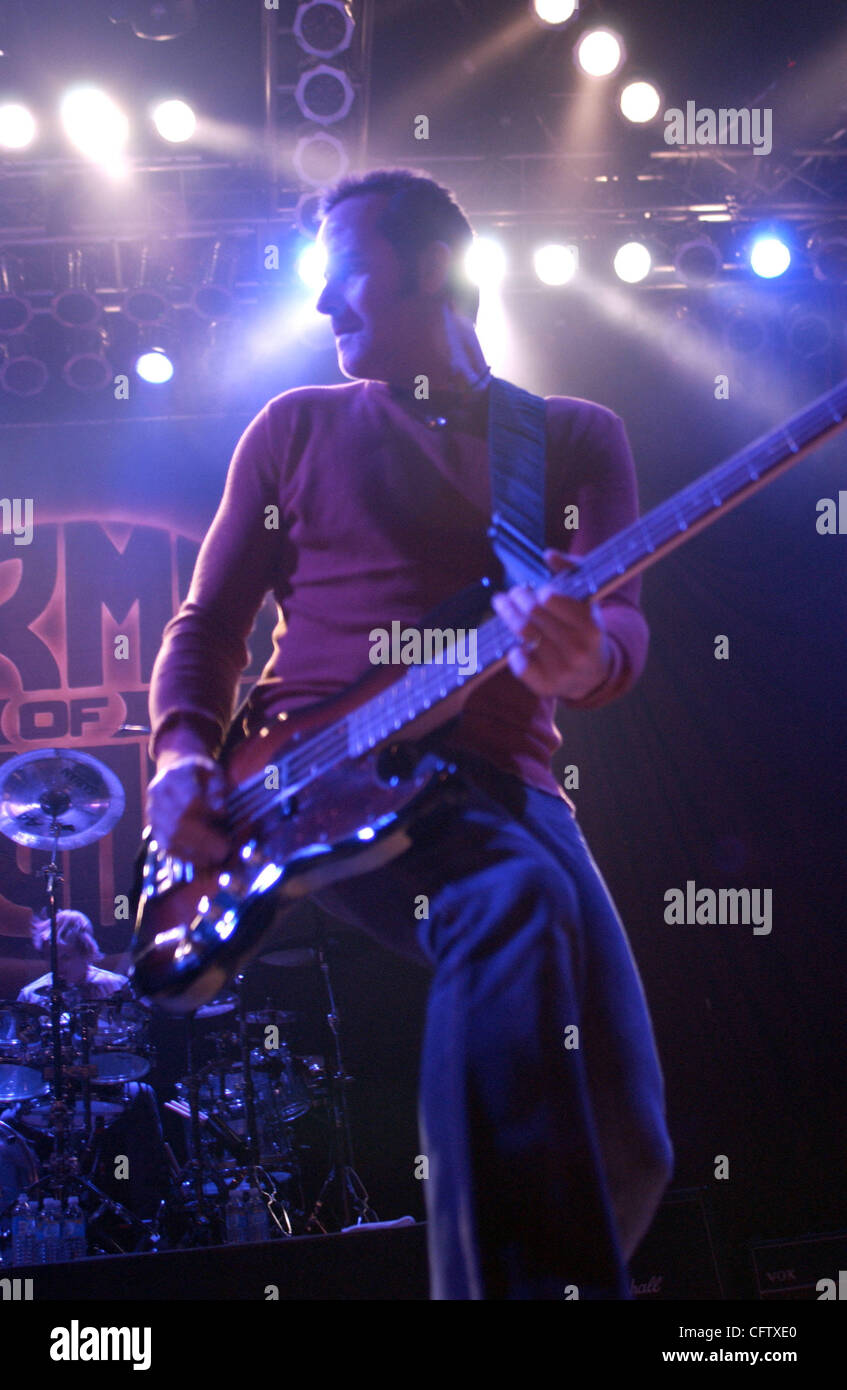 Robert deleo bass hi-res stock photography and images - Alamy