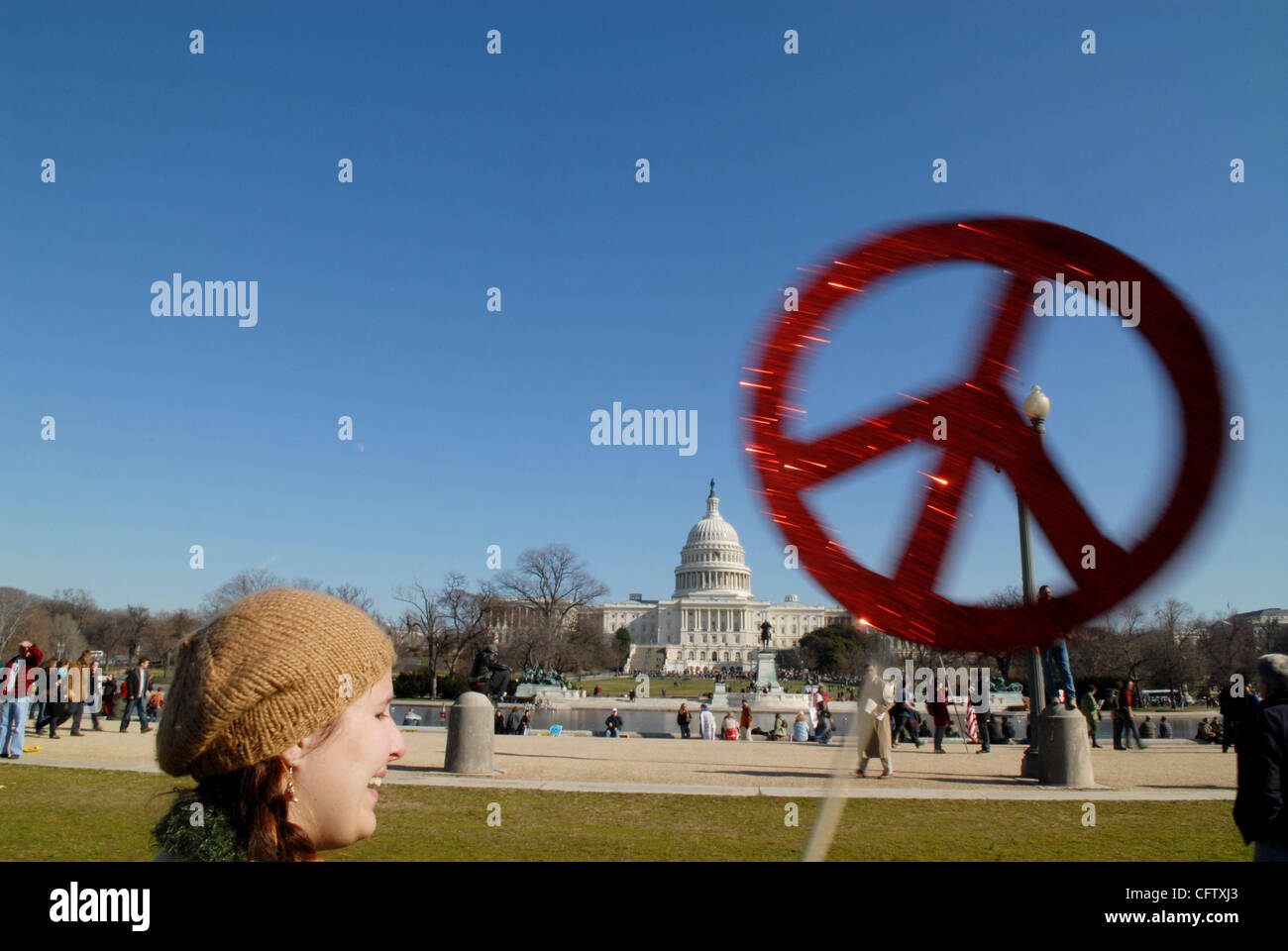 Washington, DC - 1/27/07 - Thousands marched for the end of the war in ...