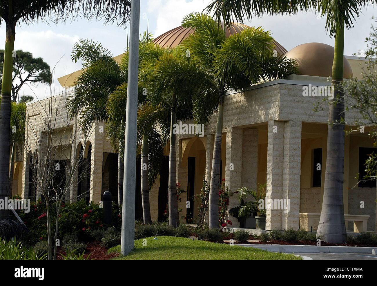 Jan 27, 2007 - Boca Raton, FL, USA - The new Kabbalah center in ...